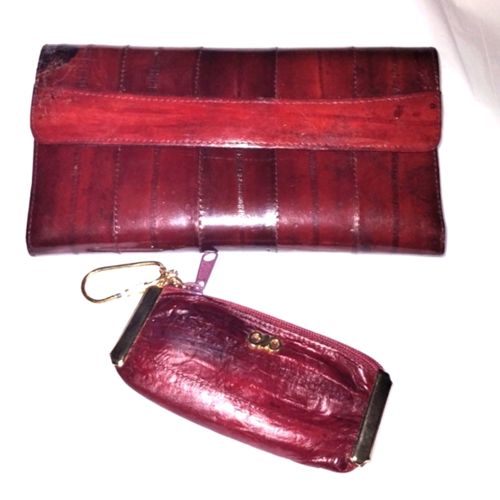 Vtg Burgundy Red Eelskin Wallet And Keychain. - Gem